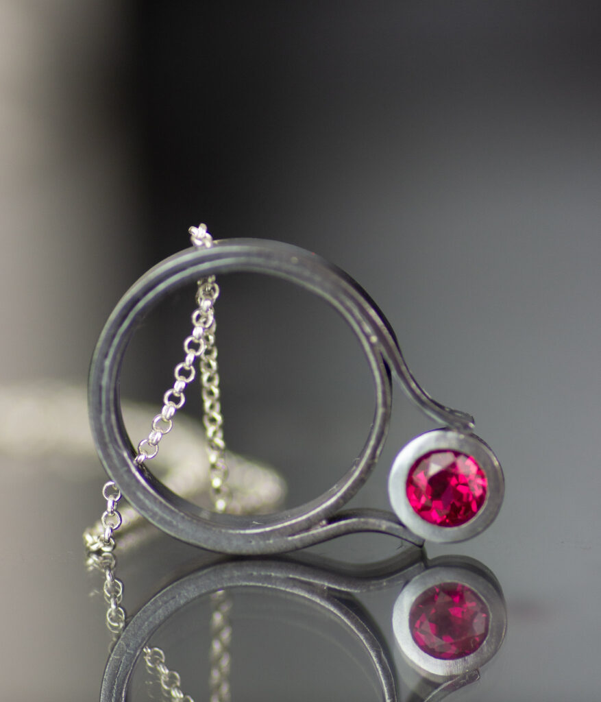 Ruby Layered Circle Modern Gemstone Necklace - LOLiDE