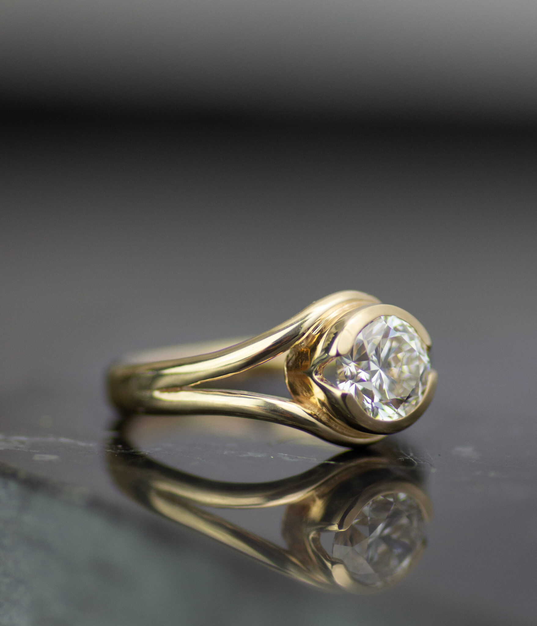 Lab-grown Diamond Minimalist Double Orbit Engagement Ring – LOLiDE