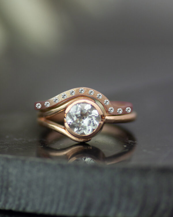 Lab-grown Diamond Minimalist Double Orbit Engagement Ring – LOLiDE